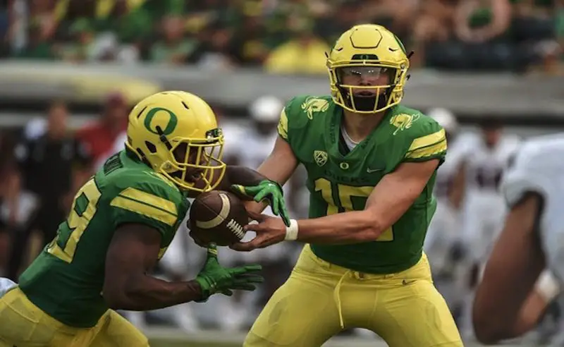 Feet Into Yards Taggart Makes A Smart Move With Herbert FishDuck feet-into-yards-taggart-makes-a-smart-move-with-herbert-fishduck